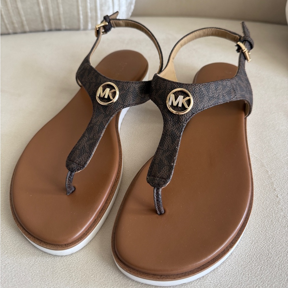 Michael Kors Logo Thong Sandals Brown Gold Mk Flat Su… - Gem